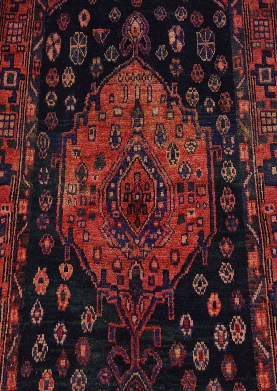 Black 4' 8 x 6' 4 Zanjan Persian Rug | eSaleRugs