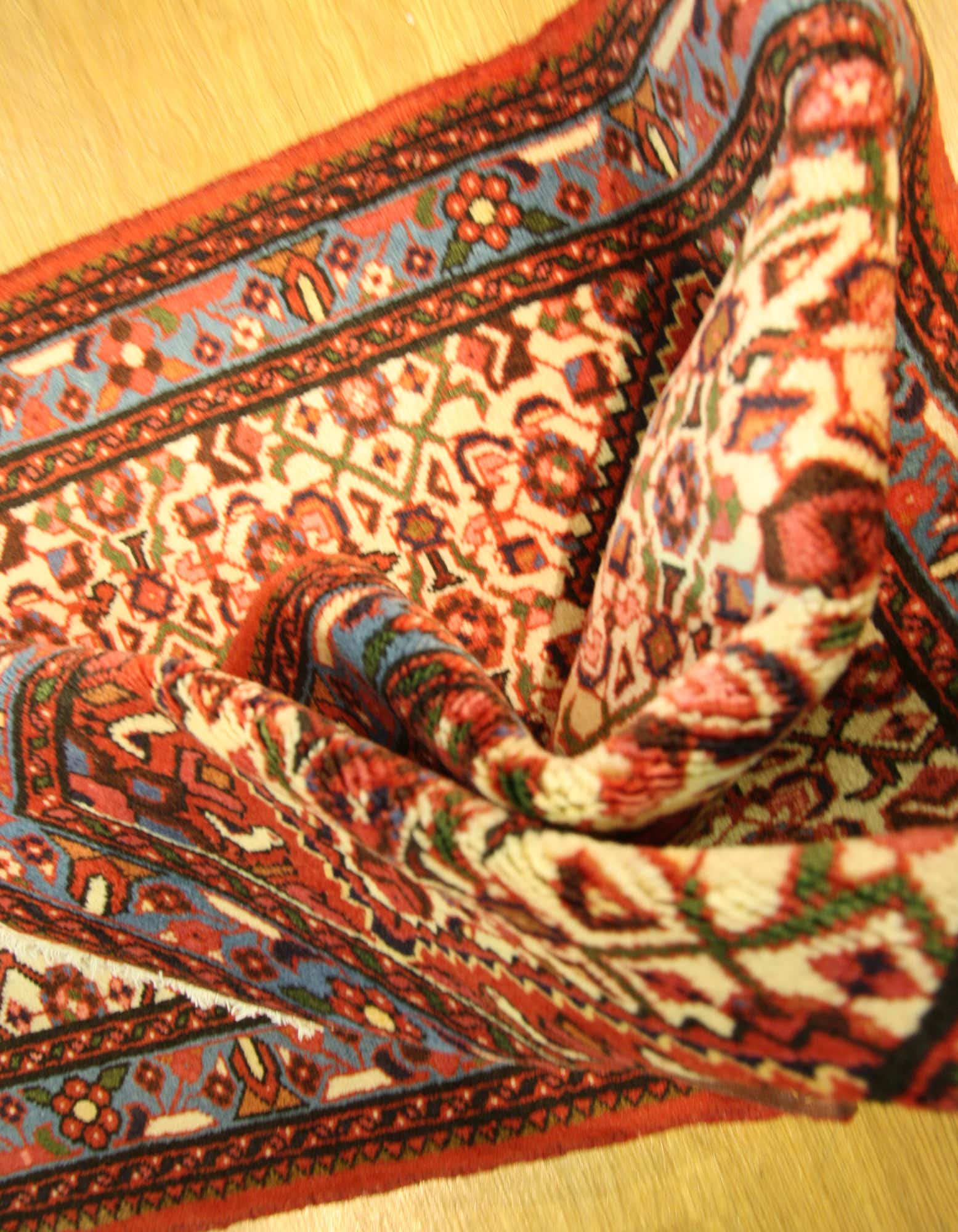 Ivory 2' 2 x 6' 11 Hand Knotted Hossainabad Persian Wool Runner Rug ...