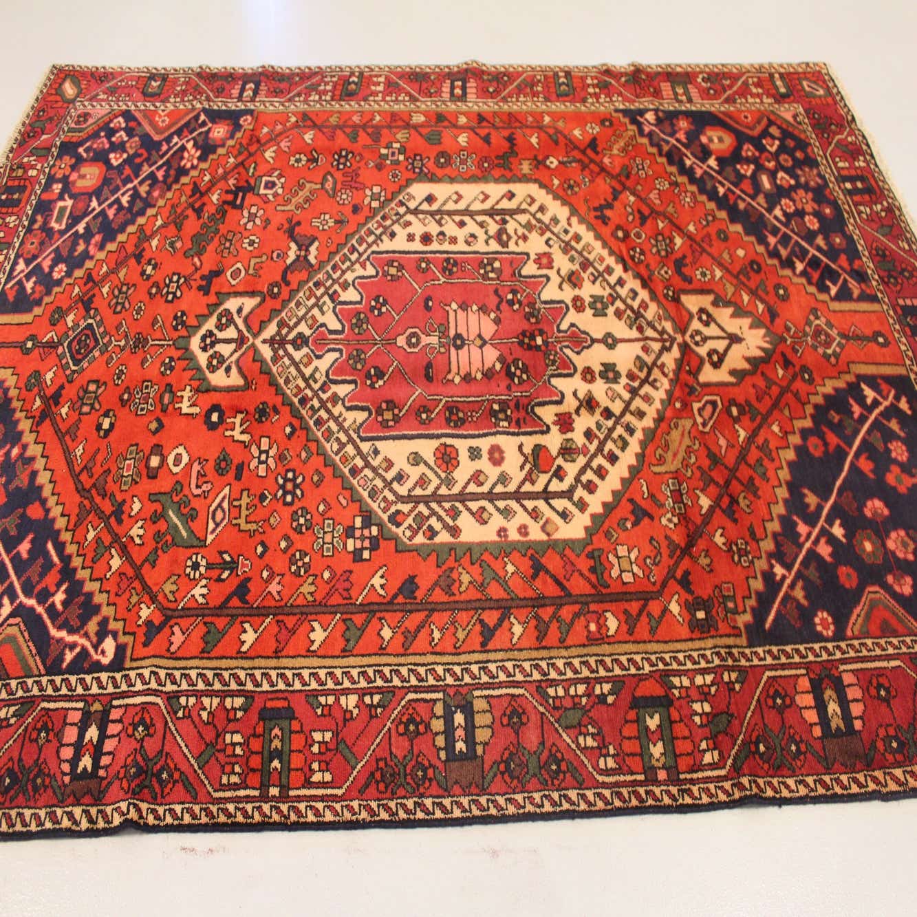 Red 6' 6 x 9' 7 Hand Knotted Zanjan Persian Wool Rug | eSaleRugs