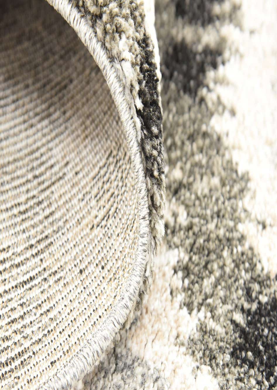 Black 6' x 10' 6 Frieze Rug | eSaleRugs