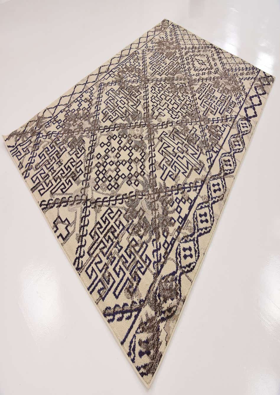 Cream 6' 7 x 10' Casablanca Rug | eSaleRugs