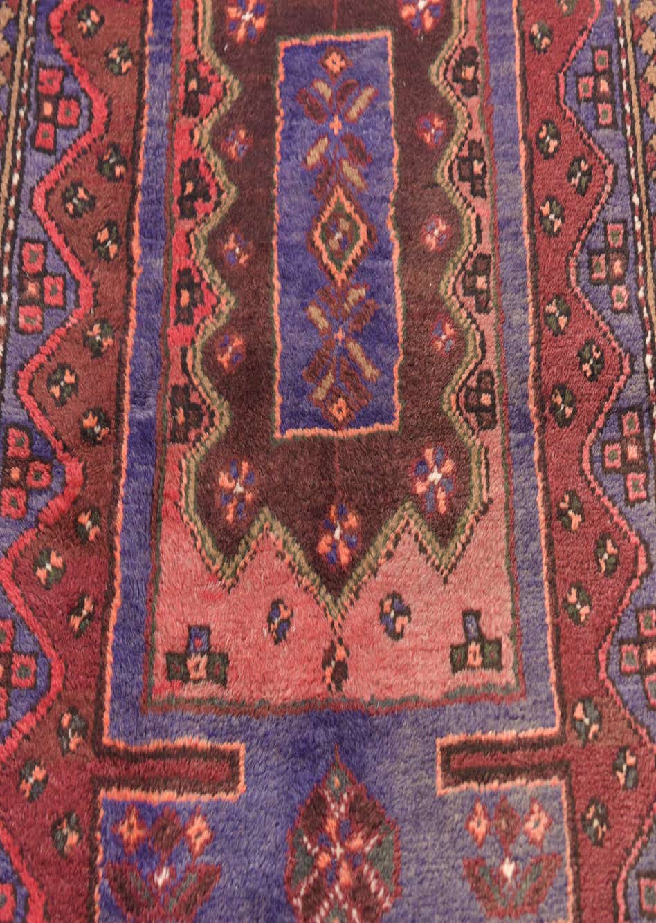 Burgundy 4' 2 x 7' 3 Hand Knotted Hamedan Persian Wool Rug | eSaleRugs