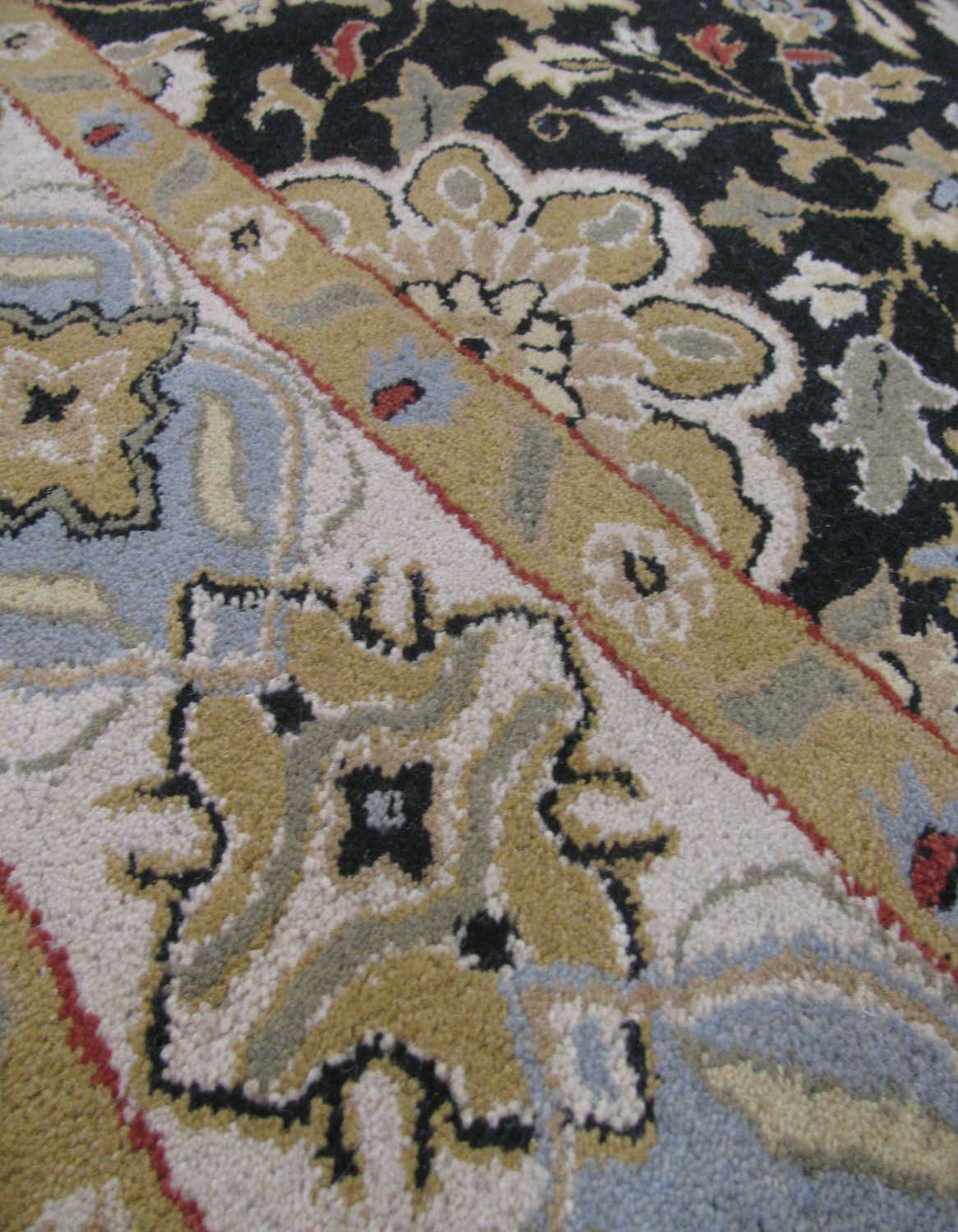 Black 8' 2 x 9' 10 Classic Agra Rug | eSaleRugs