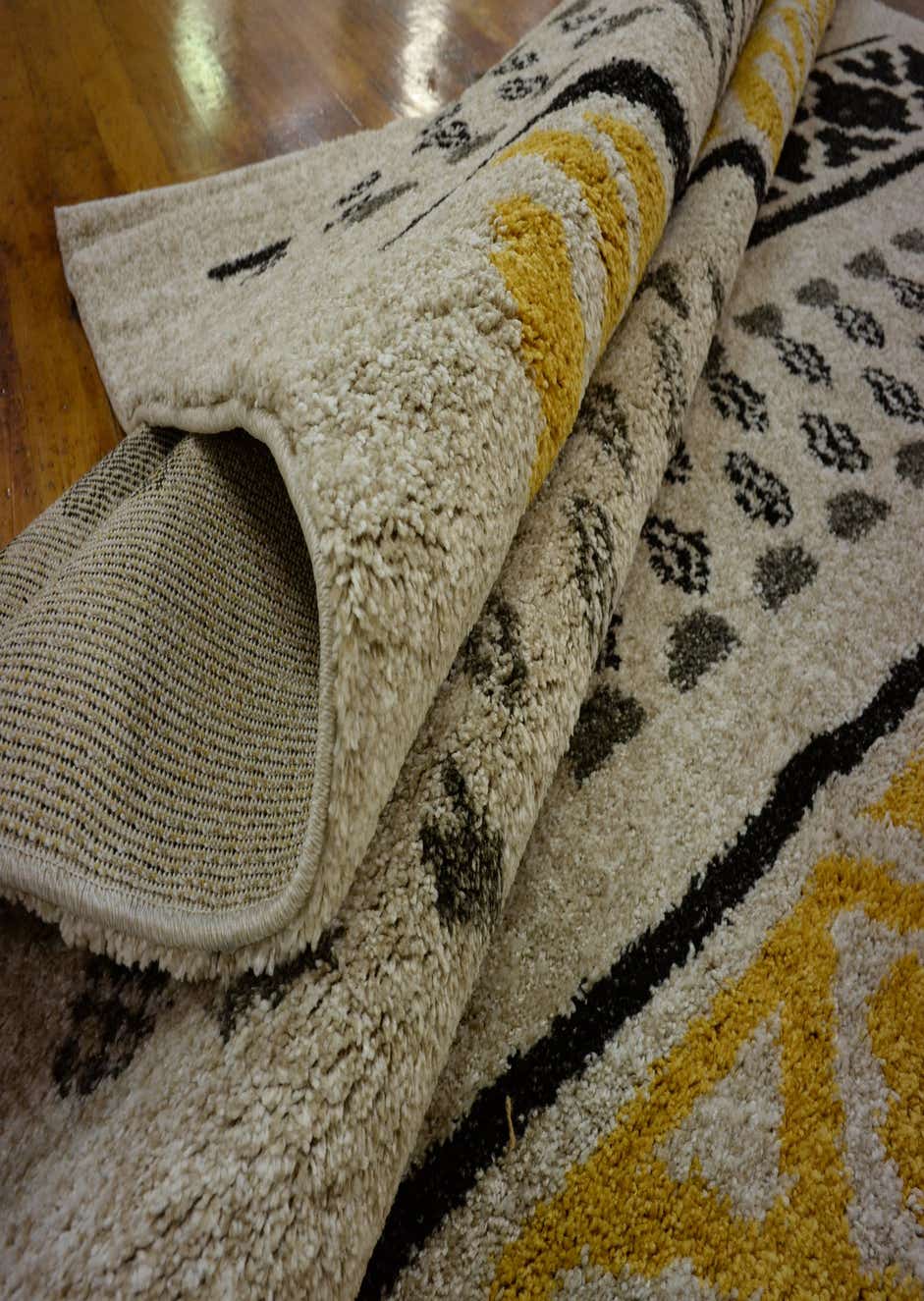 Beige 9' x 12' Luxe Frieze Rug | eSaleRugs