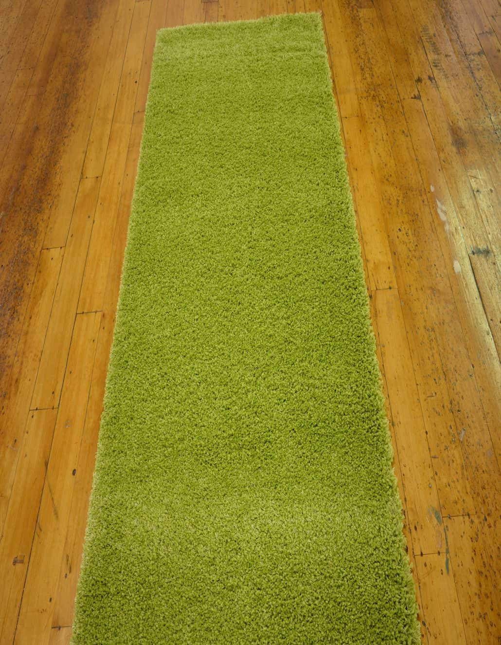 Green 2' 7 x 9' 10 Solid Shag Runner Rug | eSaleRugs