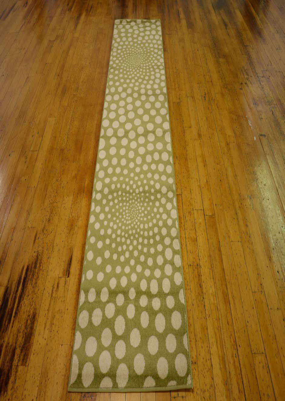 Light Green 2' 6 x 9' 10 Soho Runner Rug | eSaleRugs