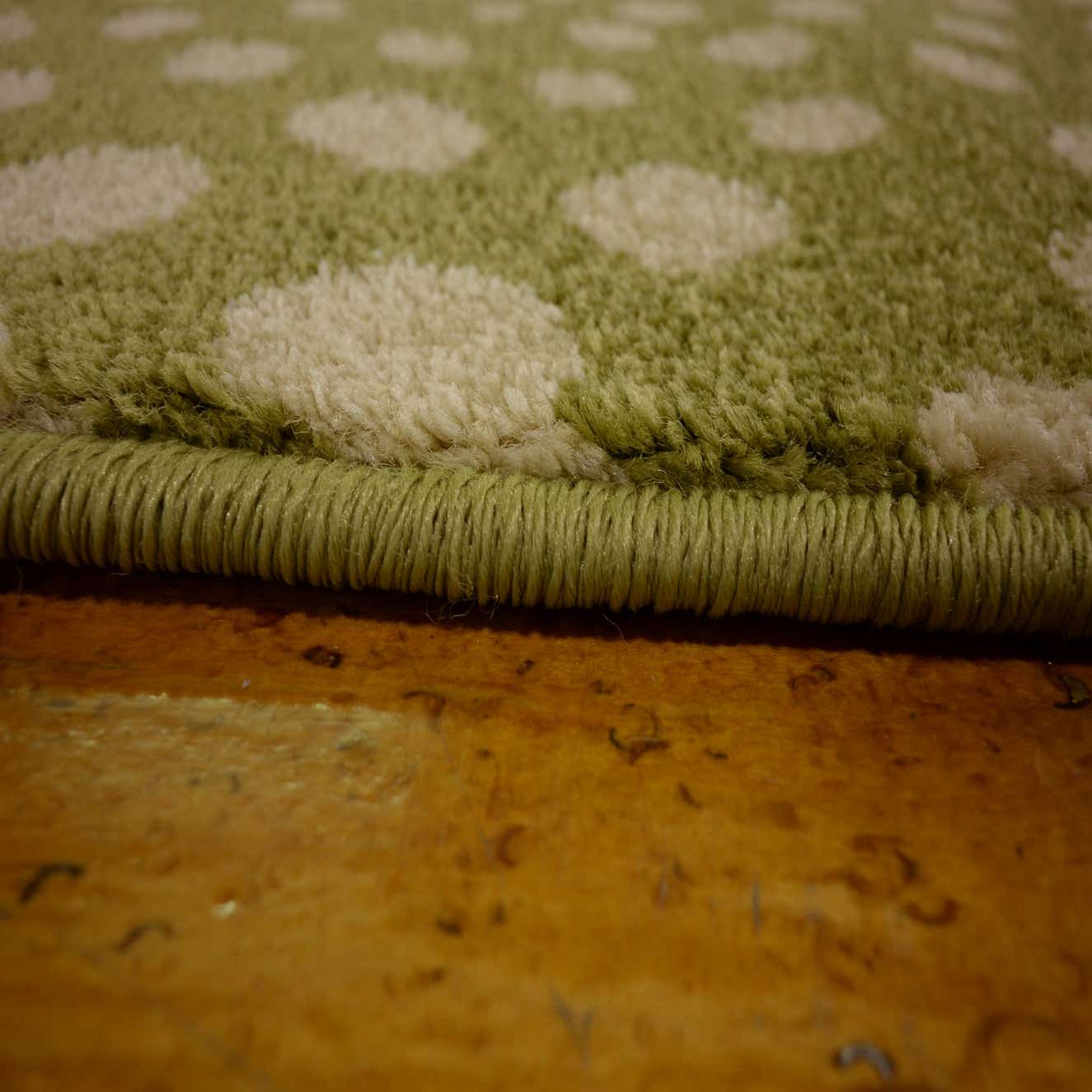Light Green 2' 6 x 9' 10 Soho Runner Rug | eSaleRugs