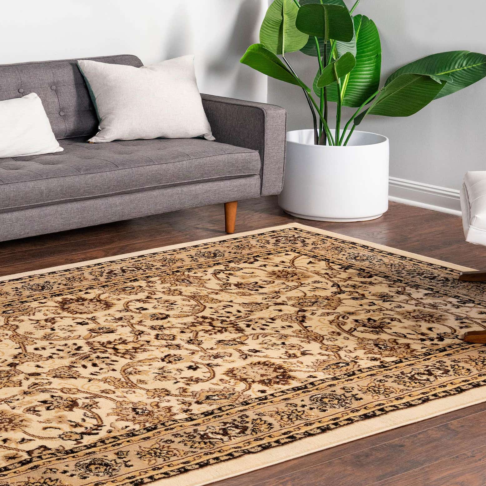 Ivory 8' x 10' Kashan Design Rug | eSaleRugs