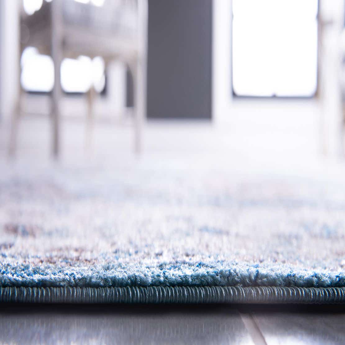 Light Blue 8' x 10' Heritage Rug | eSaleRugs