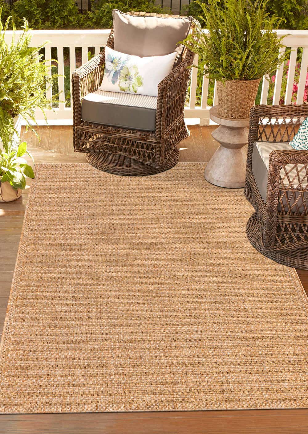 Light Brown 4' x 6' Outdoor Border Rug | eSaleRugs