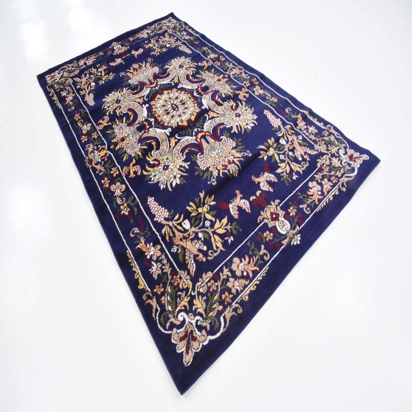 Navy Blue 5' x 8' Damask Rug | eSaleRugs