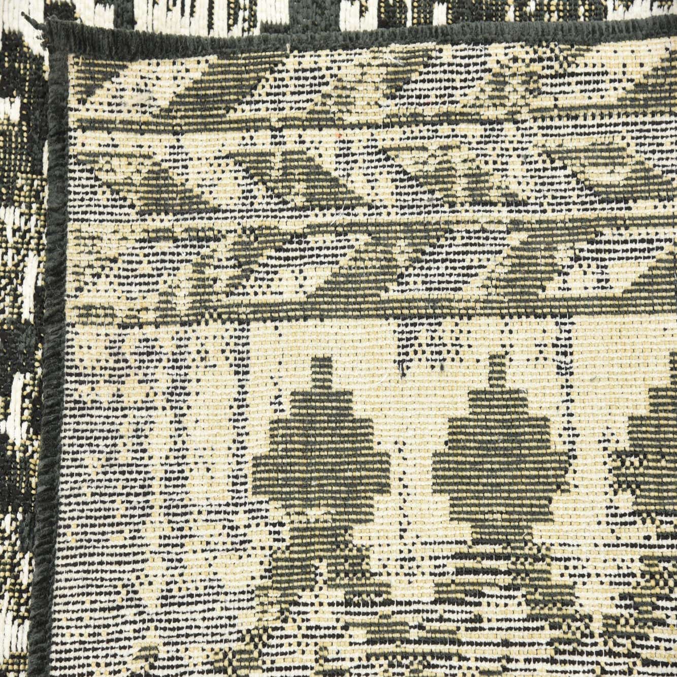 Ivory 7' x 10' Nomad Rug | eSaleRugs