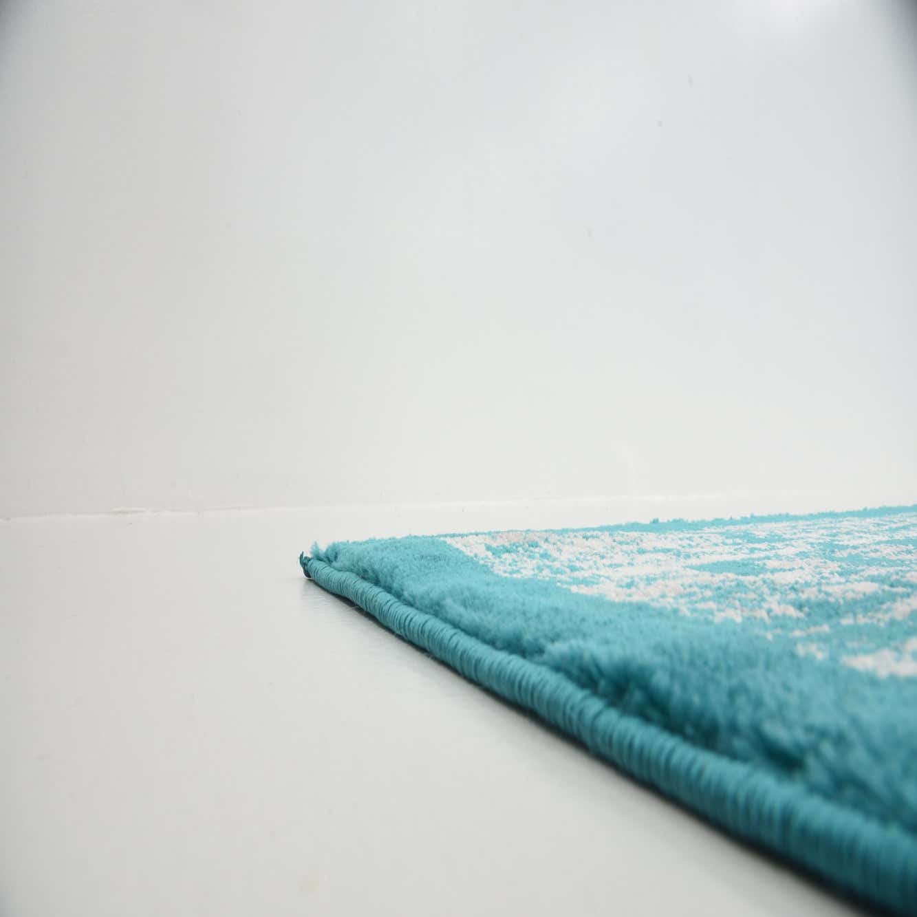 Turquoise 9' x 12' Courtyard Rug | eSaleRugs