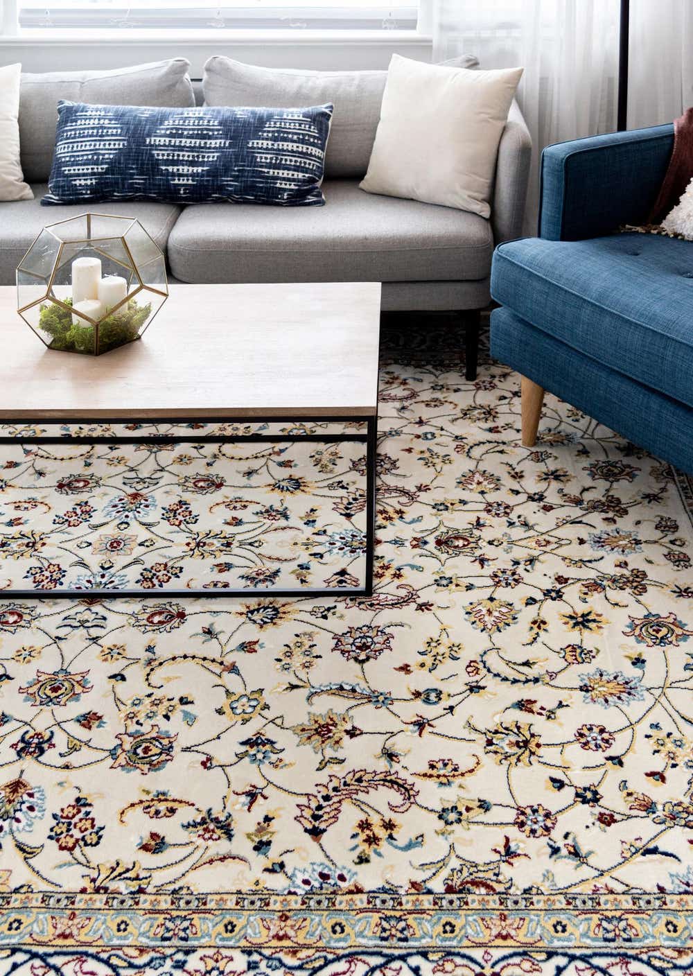 Ivory 5' x 8' Nain Design Rug | eSaleRugs