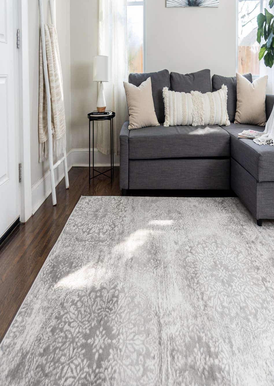 Light Gray 8' x 10' Monaco Rug | eSaleRugs