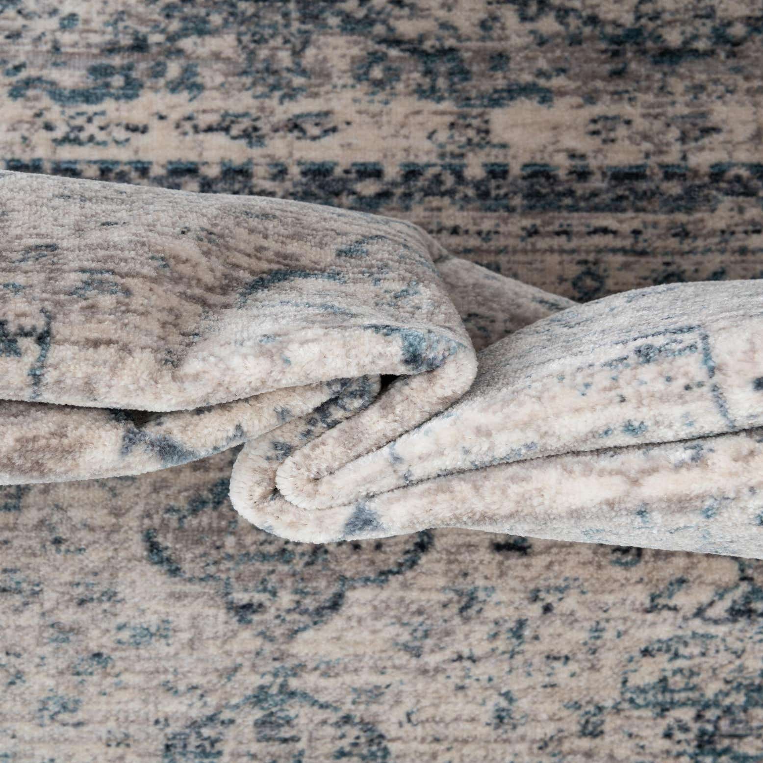 Ivory 2' 7 x 10' Noble Runner Rug | Rugs.com