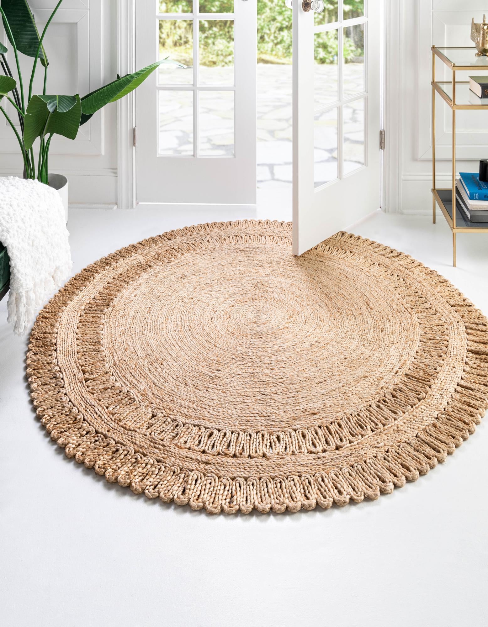 Natural 6' x 6' Braided Jute Round Rug | Rugs.com